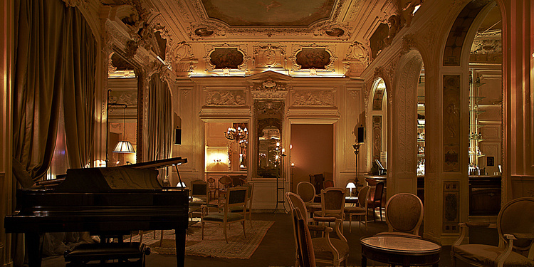 Le Carmen Bar Paris