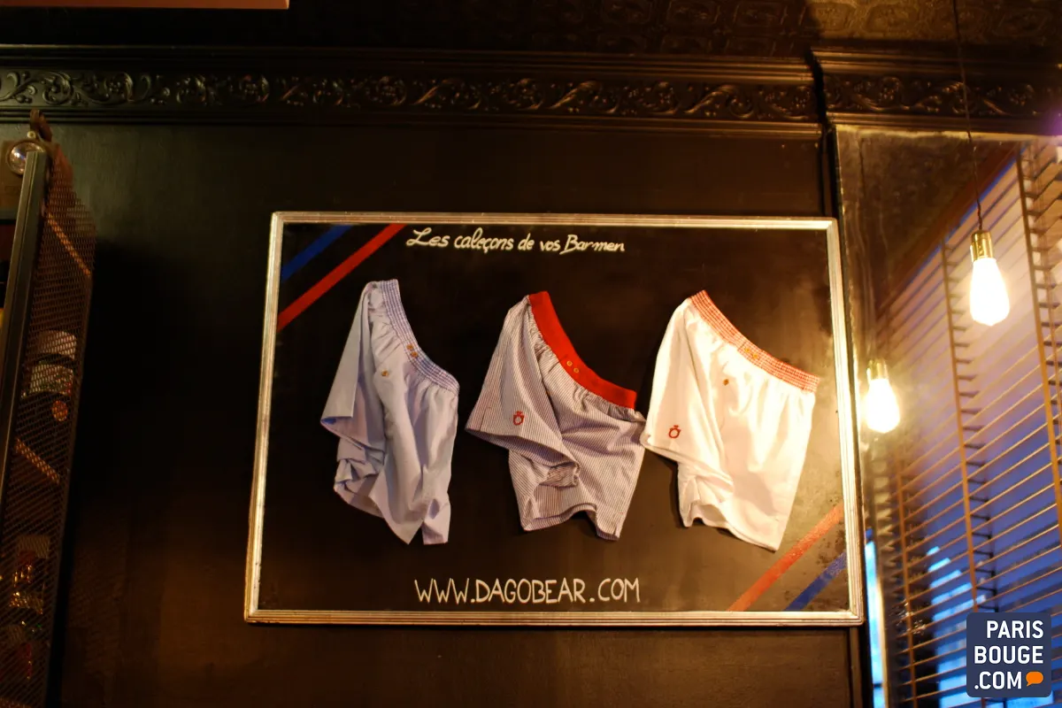 Le Calbar : the bar to be où les barmen vous servent en caleçon