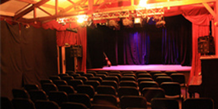 Le Funambule Montmartre Salle Théâtre Paris