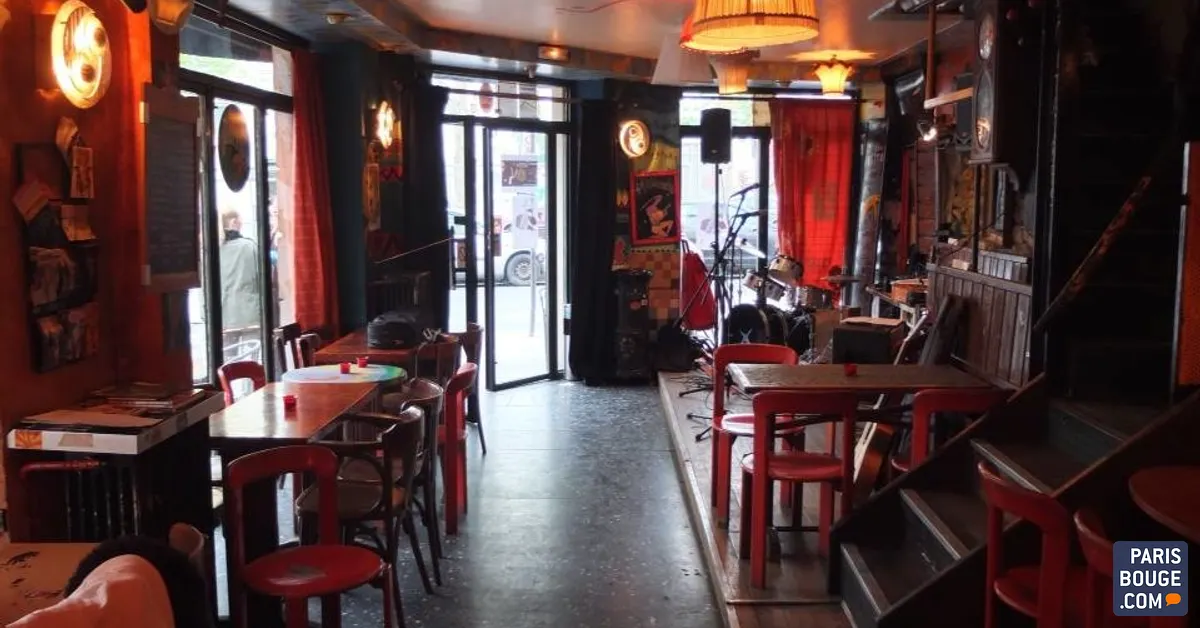 Le Babel Café Bar Restaurant Paris
