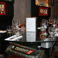 Auto Passion Café Restaurant Bar Paris